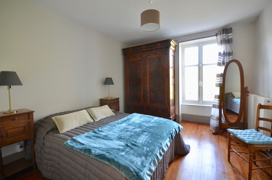 En El Corazón Pacífico Del Viñedo - Côte-d'Or