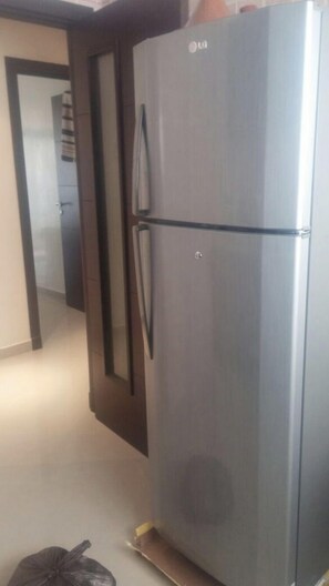 Apartamento, não fumadores, vista para o oceano | Cozinha privada | Um frigorífico, um micro-ondas, um forno, uma placa de cozinha