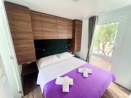 Mobile Home Premium | Wi-fi grátis, roupa de cama fornecida 