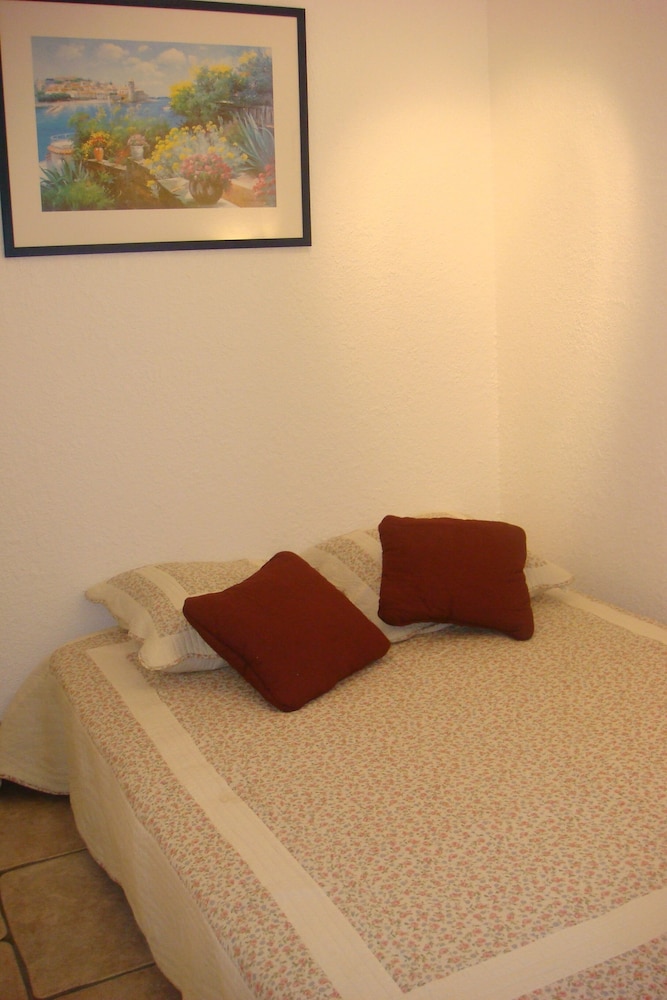 Apartment Up To 4 People In Collioure Feet In Water Facing The Sea - Collioure