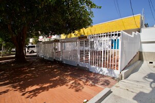 Entrada do alojamento