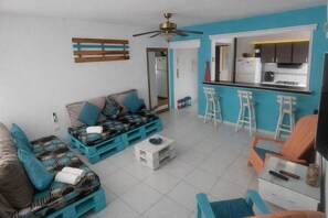 Televisor LED de 29 polegadas com canais por cabo, televisor