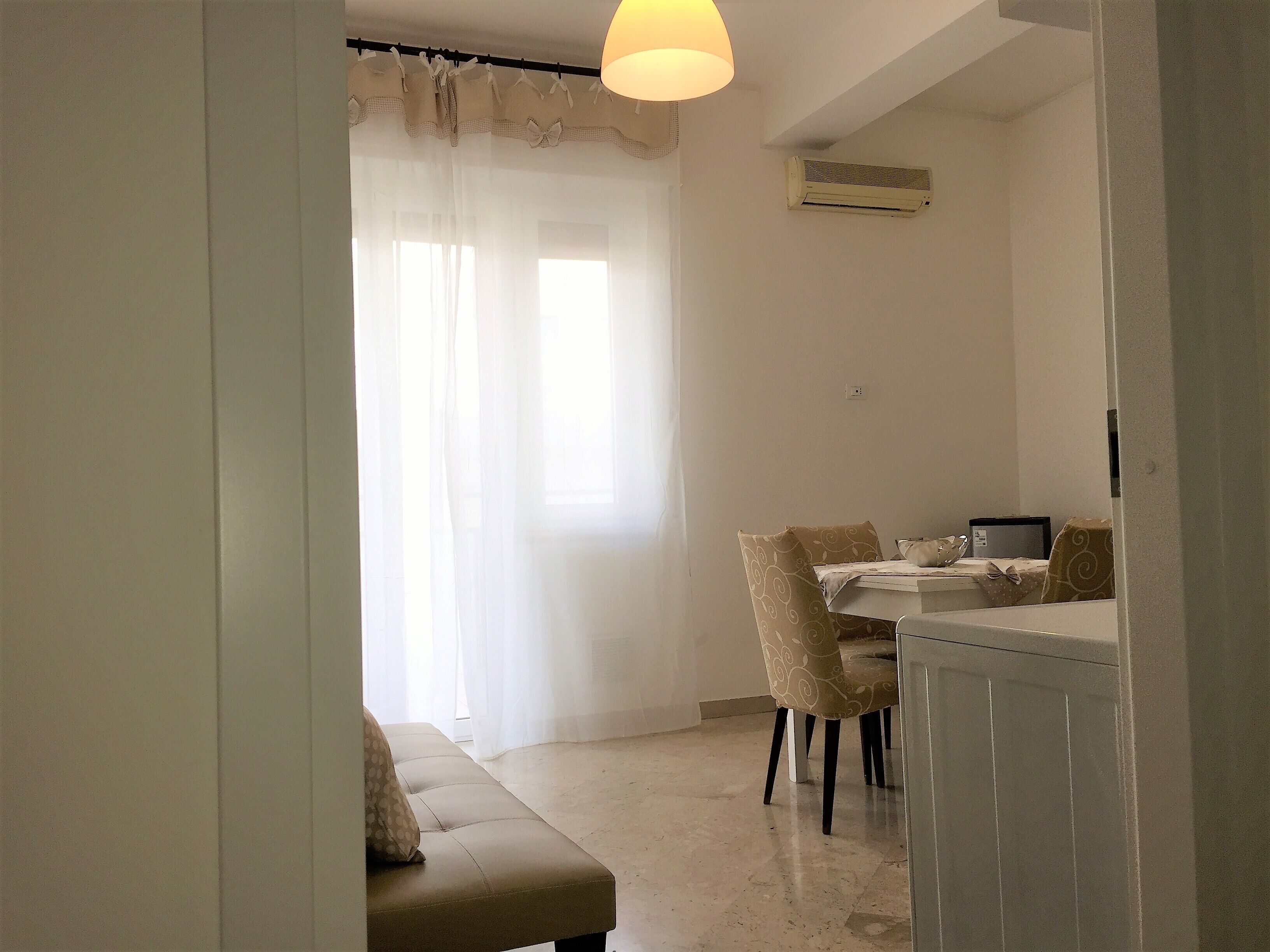Apartment In The Center Of Palermo Near - Palermo, Italy