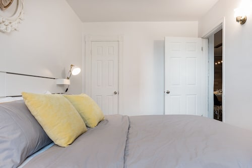 Homa Perle Rénovée à Proximité Du Stade Olympique Et Du Marché -