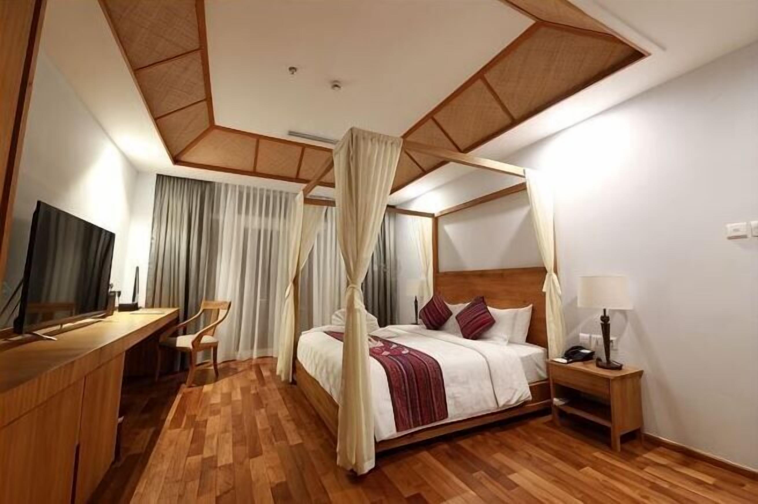 Roupas de cama premium, cofres nos quartos, individualmente mobiliados