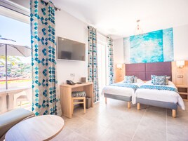 Estúdio Deluxe, vista para o mar | Roupa de alta qualidade, camas de colchão viscoelástico 