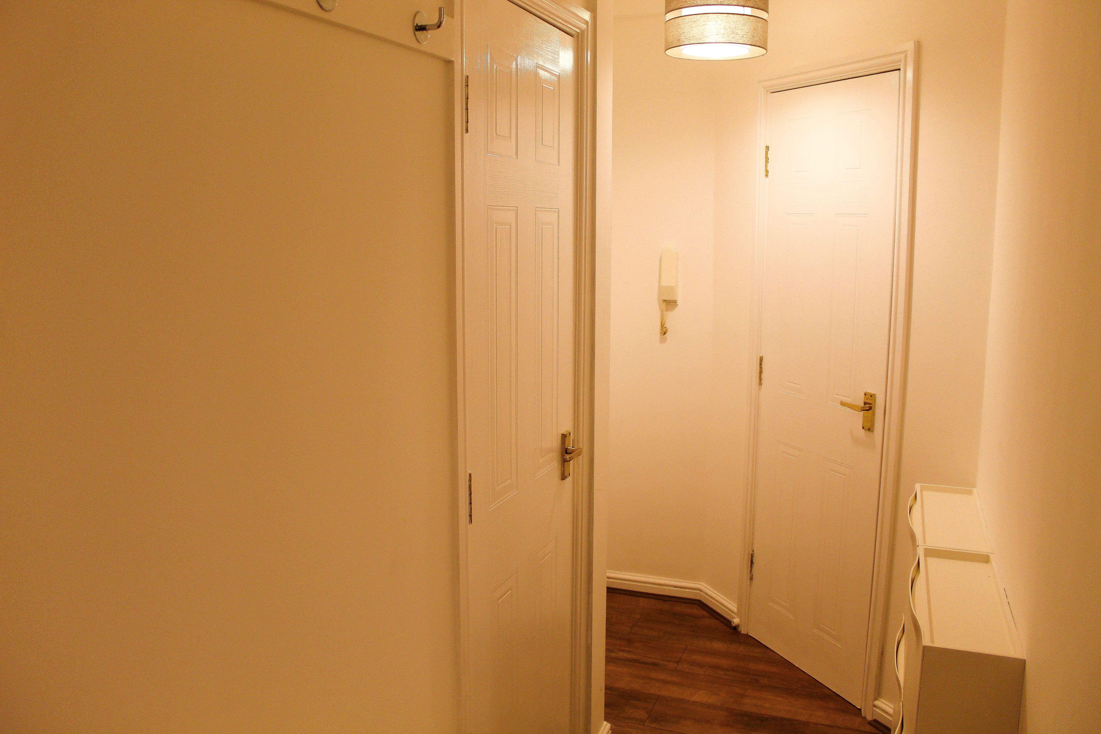 Secretária, ferro/tábua de engomar, Wi-fi grátis 