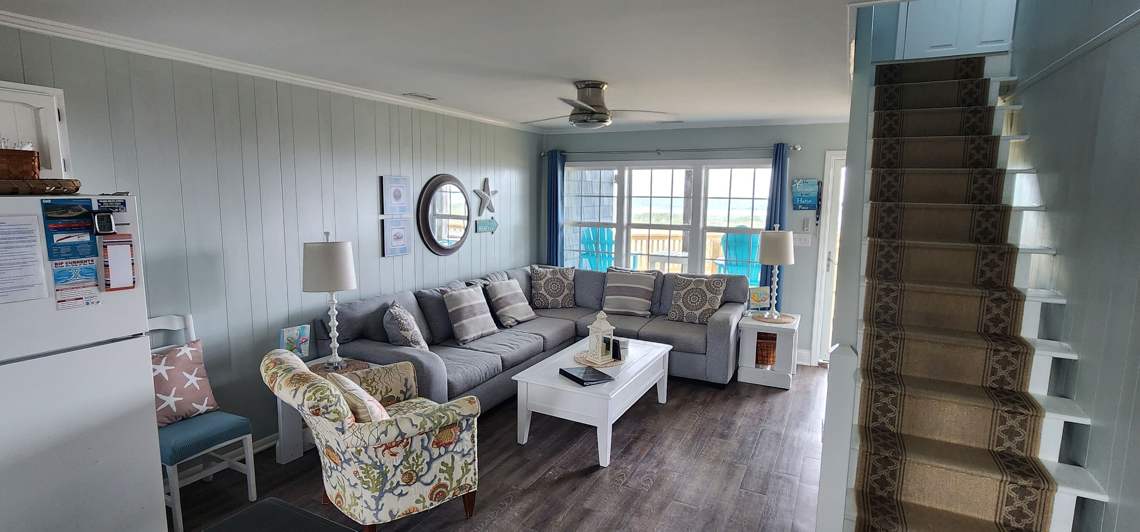 Amazing Emerald Isle Oceanfront Sleeps 18 Near Dining Shopping Aquarium! - Emerald Isle, NC