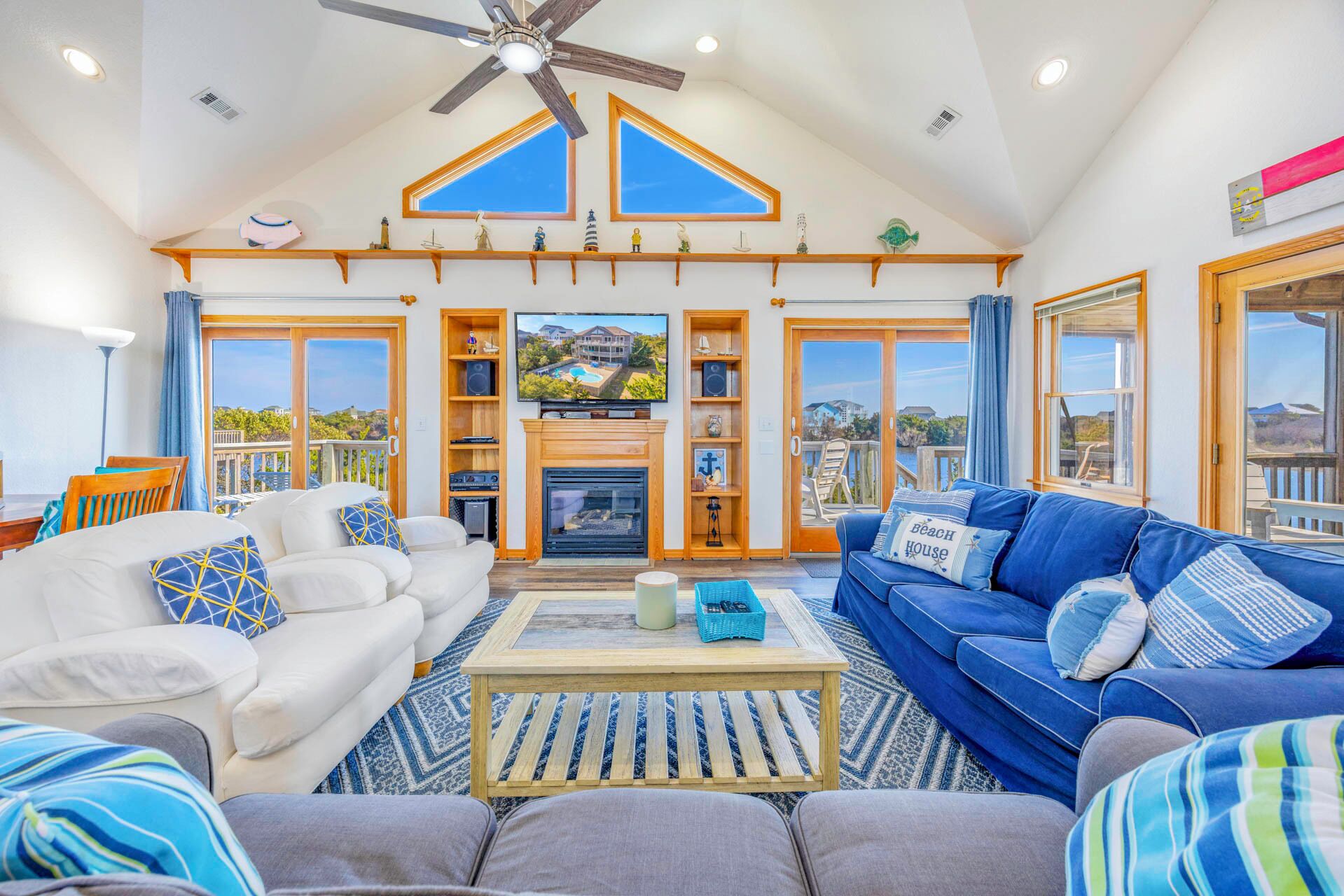 Oceanside Dog Friendly Home W/ Pool, Hot Tub, Game Room, Community Pool/tennis - Outer Banks, NC