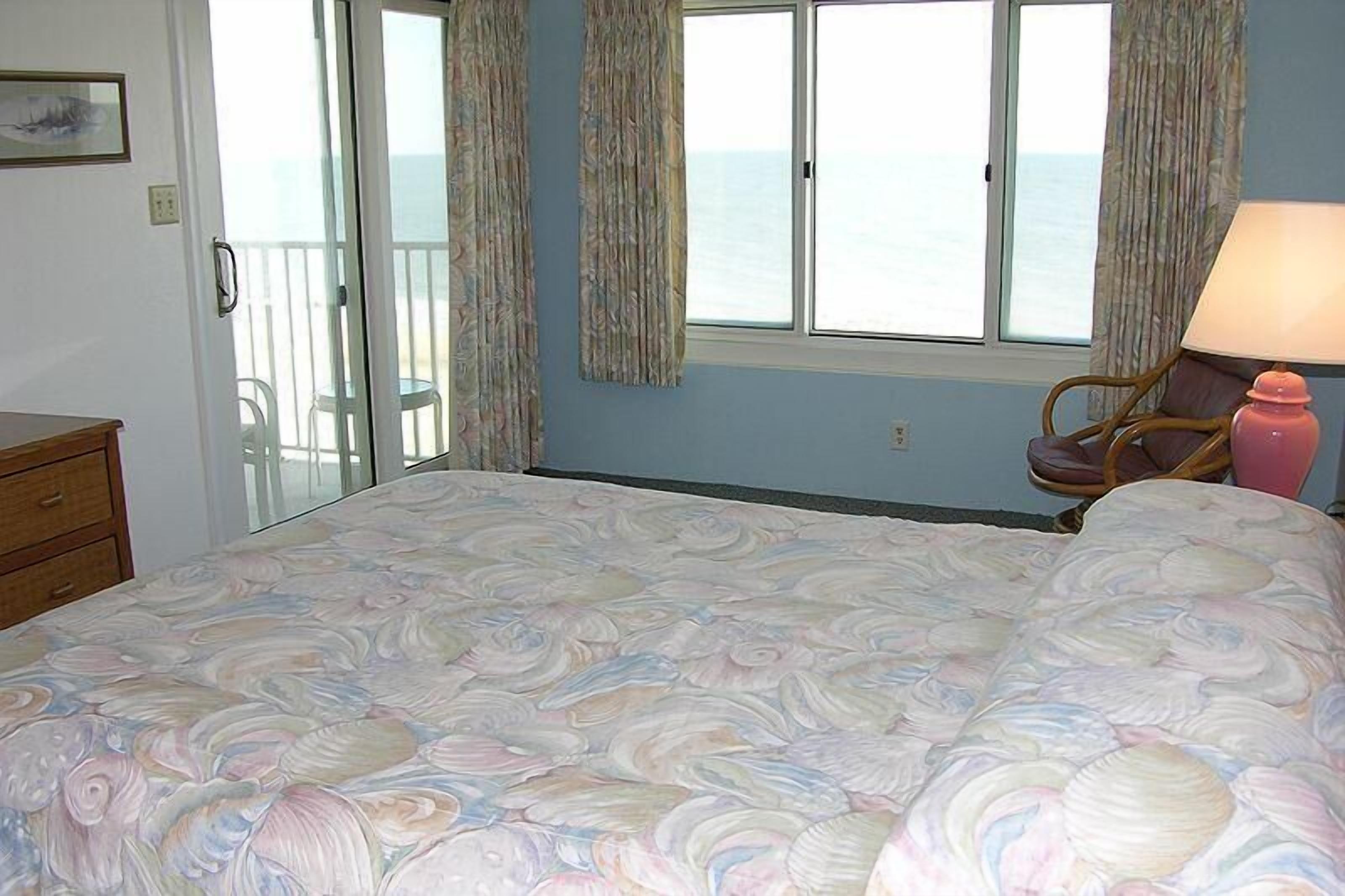 Apartamento em Condomínio Fechado, 2 quartos | 2 quartos, ferro/tábua de engomar, Wi-fi grátis 