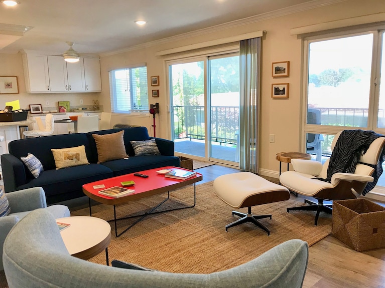 Completely Remodeled And All New Furnitures & Appliances! - Irvine