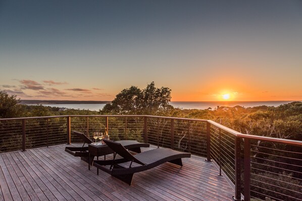 Fort Pond With Panoramic View ! - Montauk | Vrbo