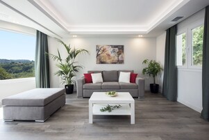 Vila | Área de estar | TV de tela plana