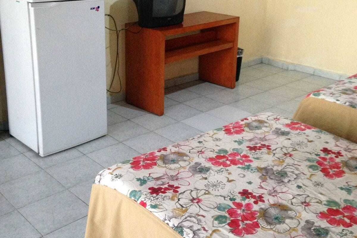 Quarto Básico, várias camas, não fumadores