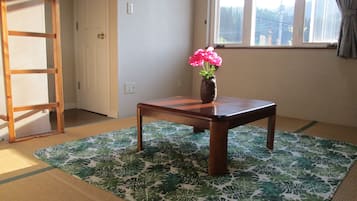 Quarto Twin Tradicional (Japanese Style,Extra room for 3-4 pax) | Wi-fi grátis