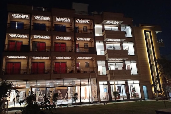 Fachada da propriedade