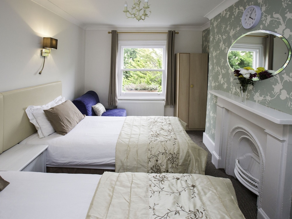 Primrose Guest House - Barnes