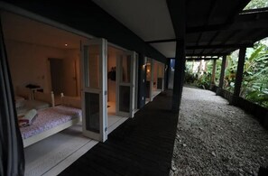 Casa, várias camas, não fumadores