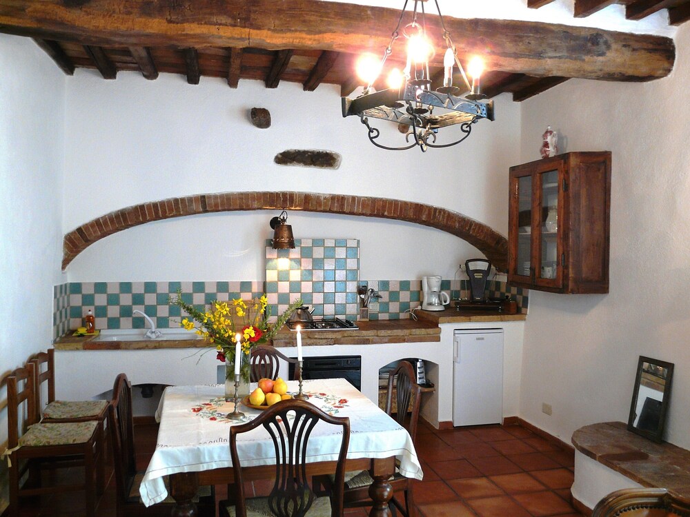 Large Apartment In Eco-resort In Rural Chianti With Amazing Sunset Views - Tuscany