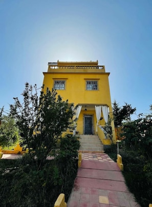 Fachada da propriedade