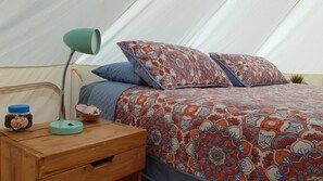 Roupas de cama premium, individualmente decorados