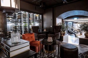 2 bares/lounges, bar de coquetéis