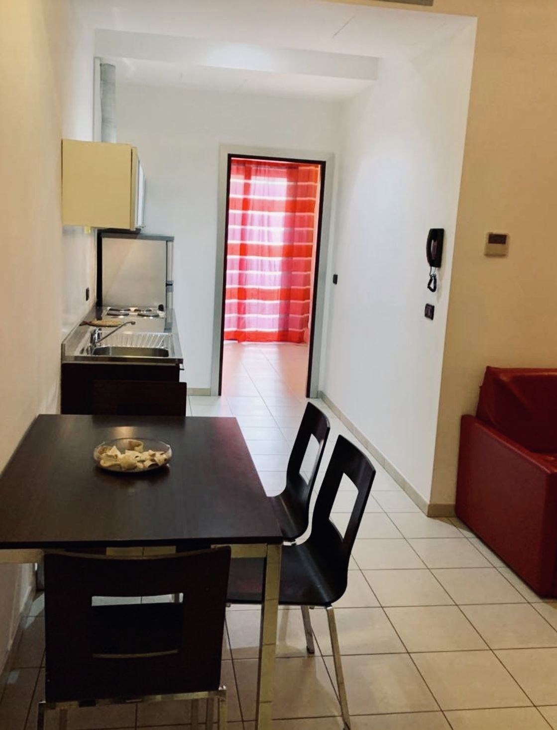 1 quarto, cofre no quarto, quartos insonorizados 