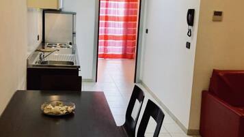 1 quarto, cofre no quarto, quartos insonorizados