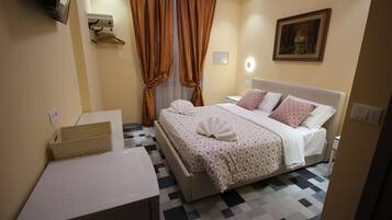 Quarto Duplo Comfort (101) | Camas de colchão viscoelástico, minibar grátis, cofre no quarto