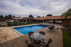 Piscina exterior 