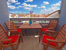 Apartamento standard, 2 quartos (1366/12852) | Vista da sacada
