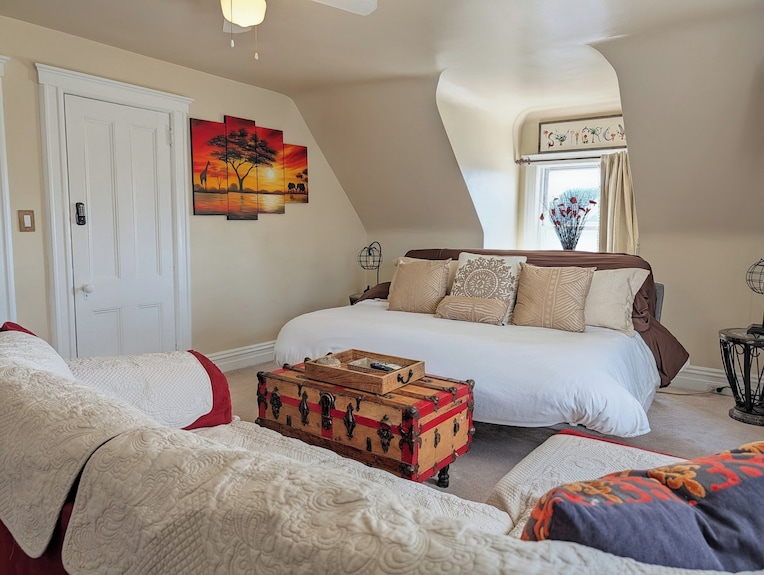 Cozy Apt Walkable To Shop, Eat & Nyc Transport - Montclair, NJ