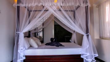 Um polibã, toalhas fornecidas