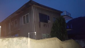 Fachada da propriedade