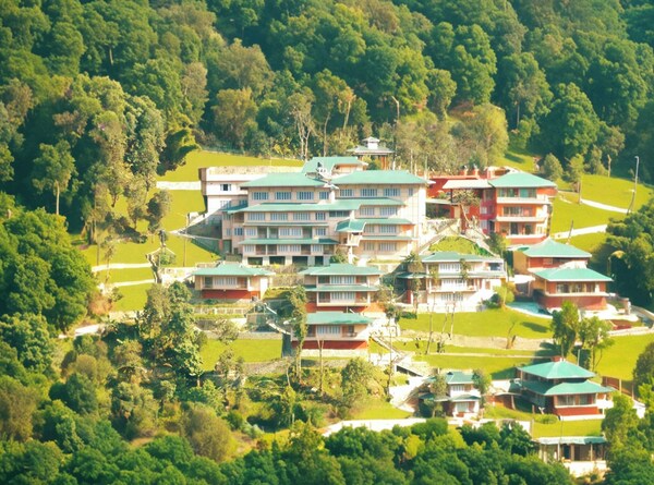 Sterling Gangtok Orange Village Resort - Sikkim