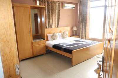 Grandeur Hotel Muzaffarabad