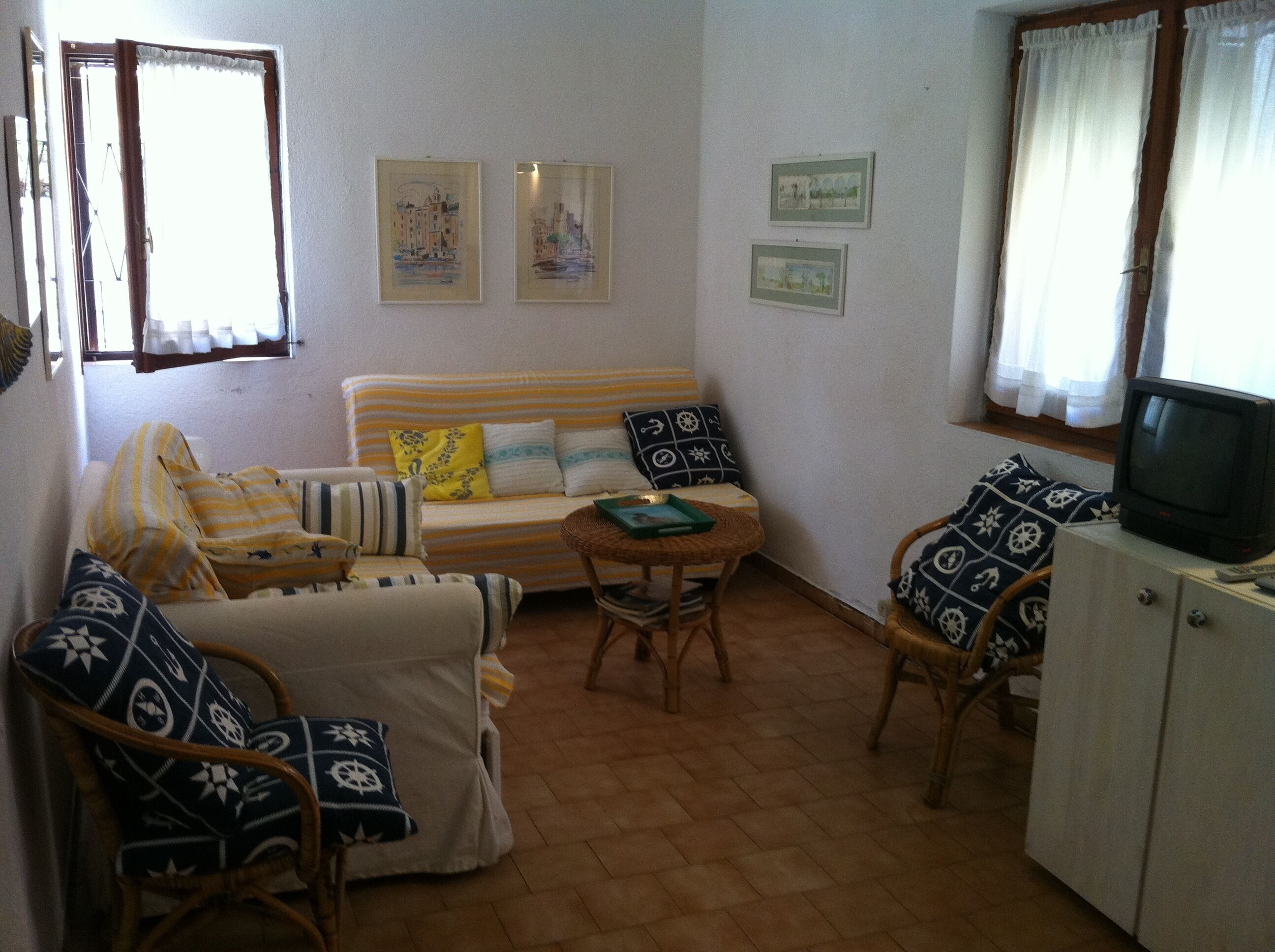 Alquiler De Apartamento En Casa Vacanze Palau Terraza Cerca De Deportes Y Playas - Palau