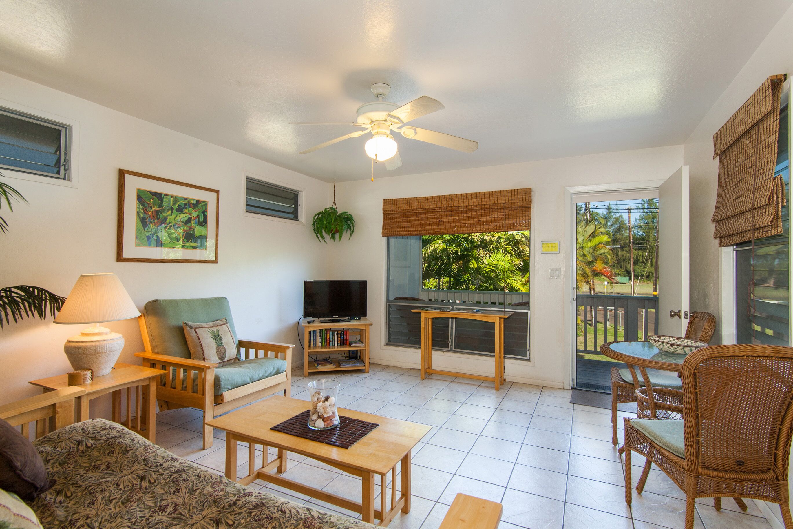 1 Mile From Kalapaki Beach, A/c 1 Bedroom Home - Lihue, HI