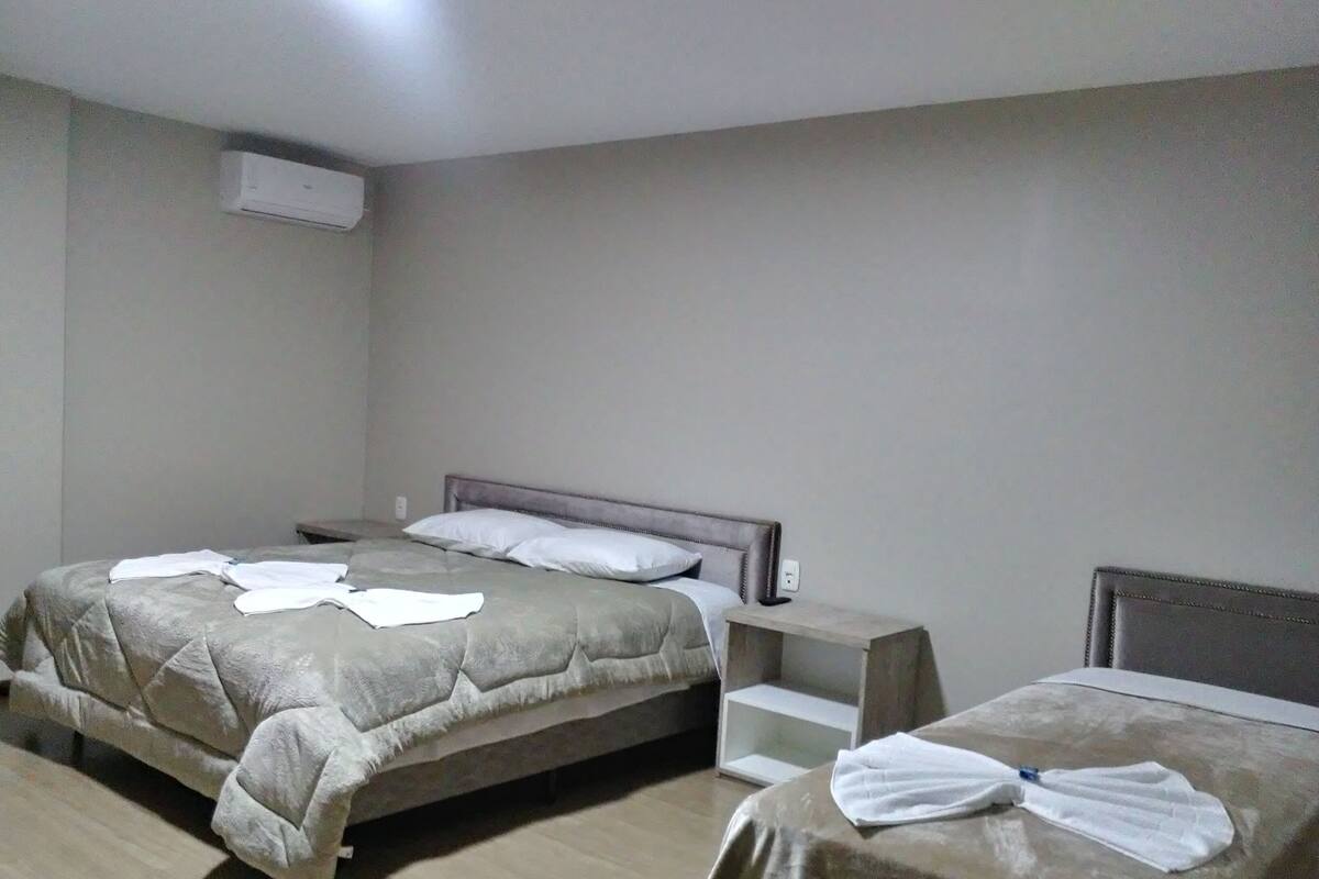 Quarto Triplo Comfort | Wi-fi grátis, roupa de cama fornecida
