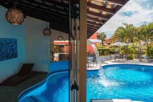 Piscina externa