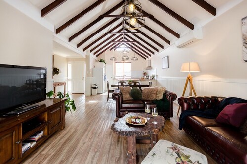 Character Townhouse In Cbd Margaret River - Margaret River