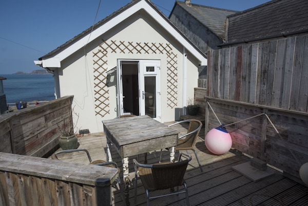 Stunning Sea Views At The Little Bo Apartment - Sennen Cove