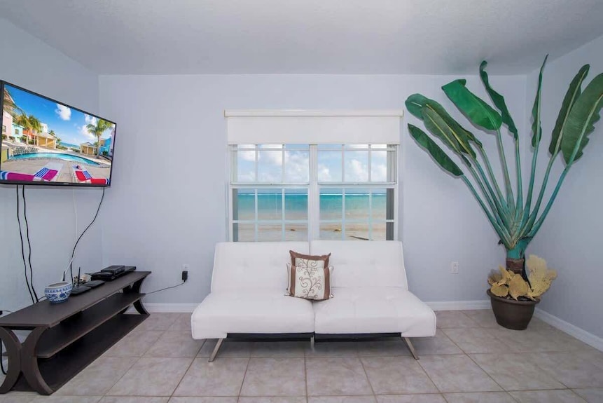 Oceanfront 4br East End - Cayman Paradise Villa #1 - Cayman Islands