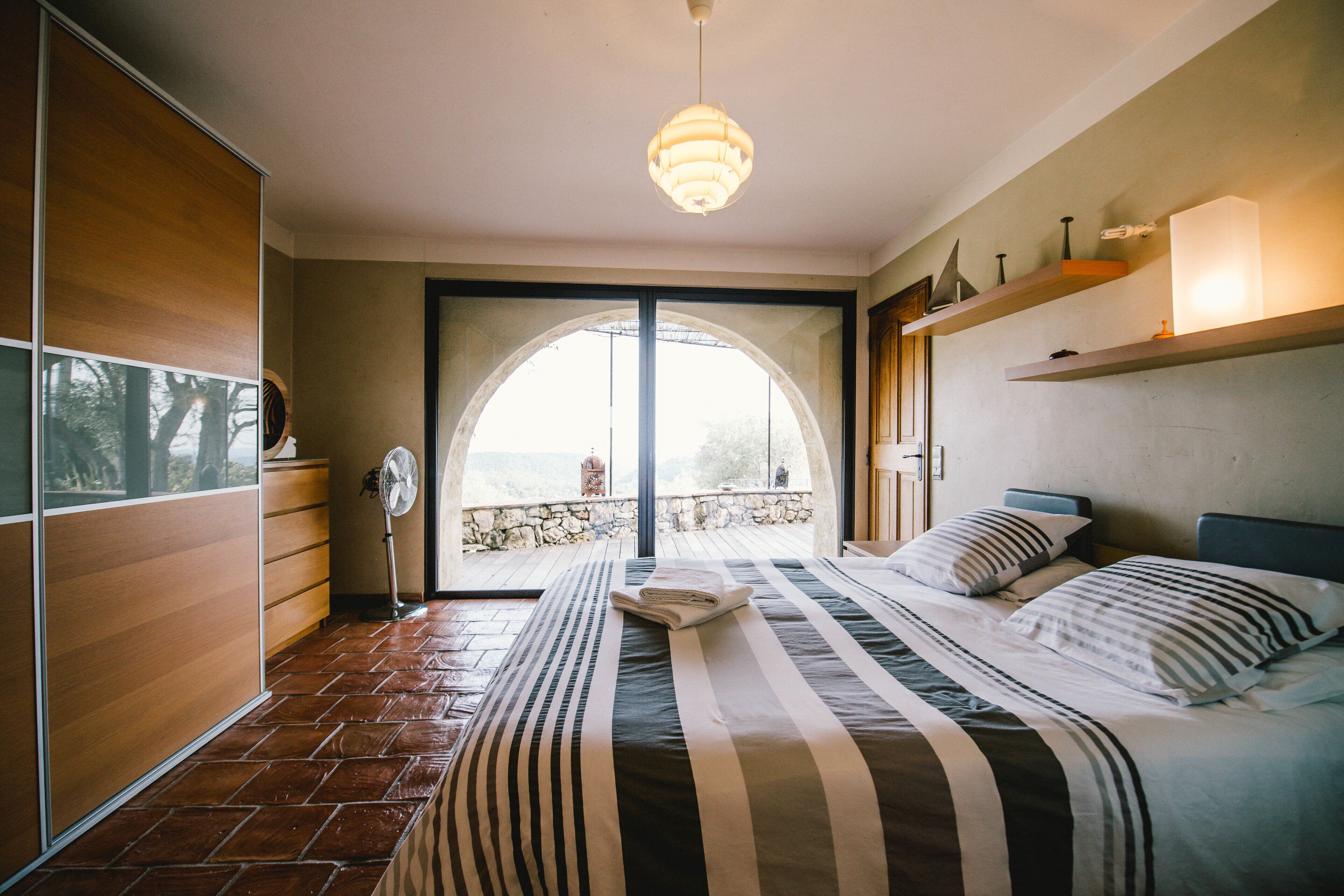 Provenzalischen Bauernhaus Aus Stein Mit Einem Herrlichen Meerblick Und Beheiztem Pool - Tourrettes-sur-Loup
