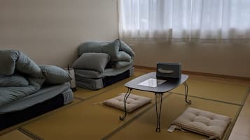 Quarto Twin Tradicional (Japanese-Style, Mt. Fuji View) | Cortinas/cortinados opacos, Wi-fi grátis, roupa de cama fornecida