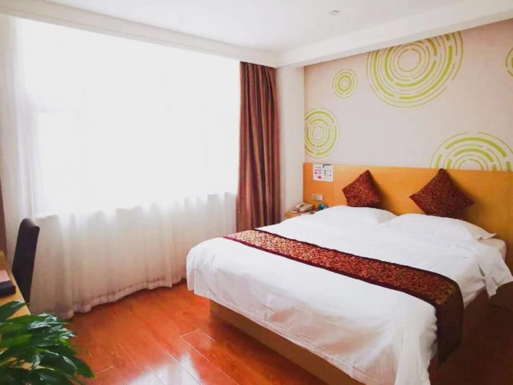 Greentree Inn Tianjin Xiqing District Xiuchuan Road Sunshine 100 Express Hotel - Tianjin