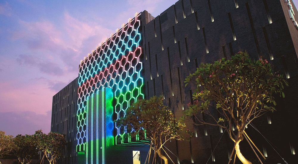 Royal Group Motel Feng Shan Branch - Pingtung