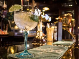 Bar (no alojamento)