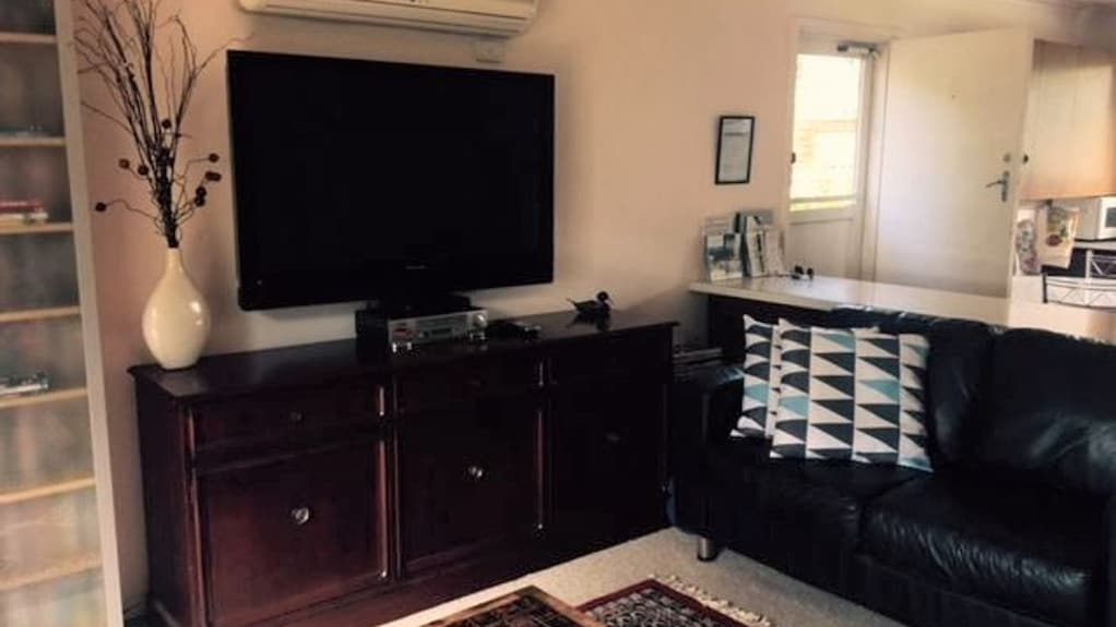 Mum's At Cowes The Perfect Budget Friendly Famo;y Getaway. - Smiths Beach