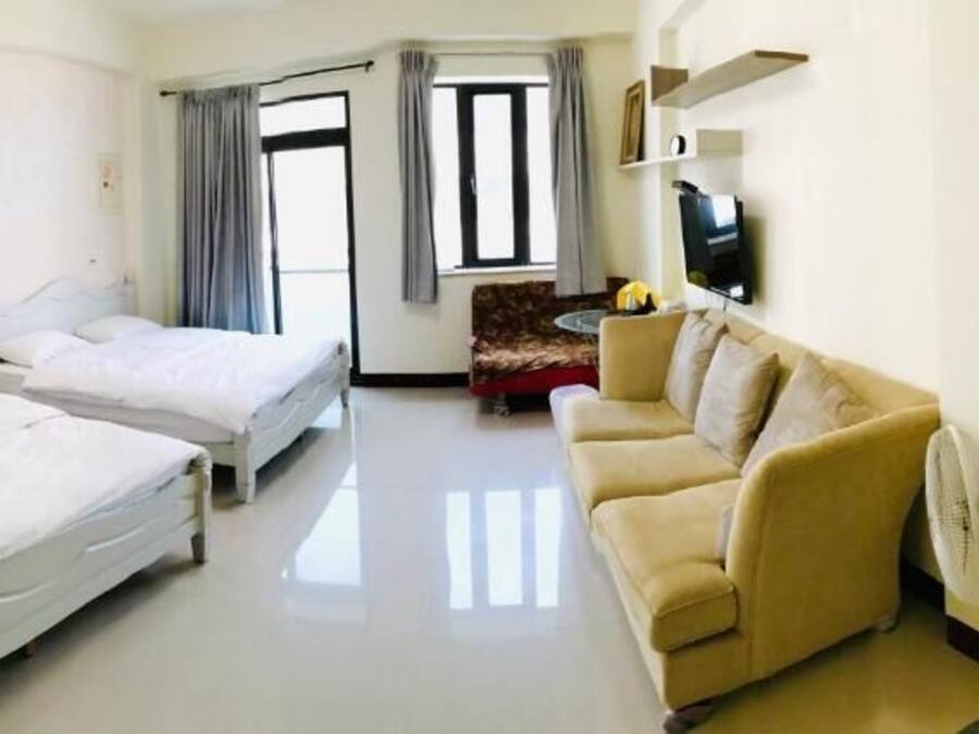 Secretária, Wi-fi grátis, roupa de cama fornecida